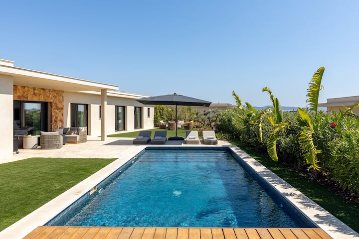Faro Luxury Home With Heated Pool And Garden - Faro