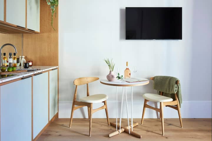 One Bedroom Family Suite At Turing Locke - Cambrige (UK)