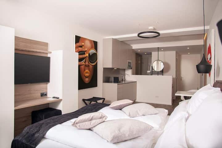 Superior Apartment With Balcony - Berlin