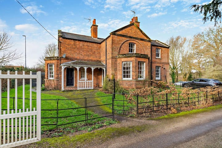 2 Bed In Southwell (Oc-s30604) - Southwell