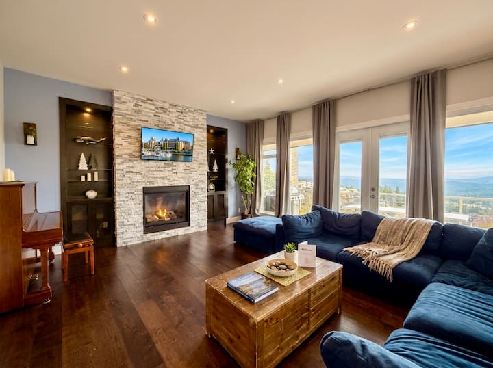 Panoramic Views | 6 Bed | Spa Bath + Chef Kitchen - Langford