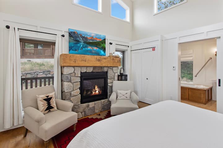 The Sundance Cabin - #1 At Pathways Ranch - Allenspark, CO