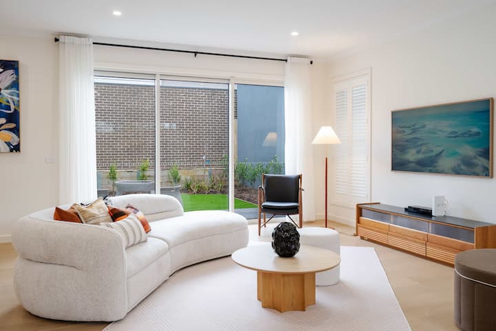 Prestige 4-bed Luxury Home In Ashburton - Australia