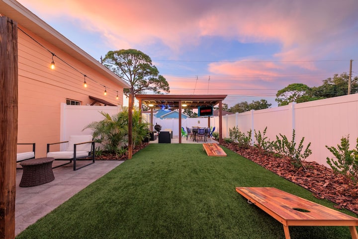 3br - Beach +Trail | Bikes • Fire Pit • Mini Golf - St. Petersburg, FL
