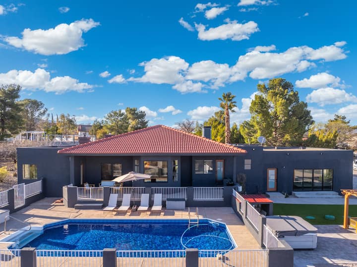 Outdoor Oasis With Views - 3br, Pool, Hot Tub, Bbq - Cottonwood, AZ