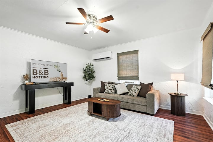 Sage Retreat – Cozy Comfort - Abilene, TX