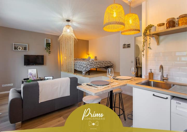 L'estrade - Parking, Centre, 5 Min Gare D'amiens - Amiens