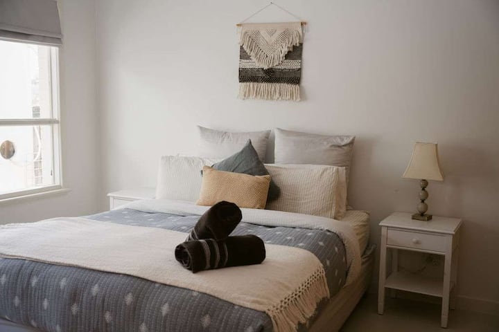 Neptunes Guest House - Port Campbell