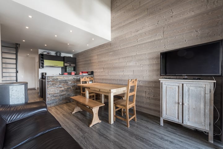 Duplex Rénové · Départ Et Retour Skis Aux Pied - Tignes