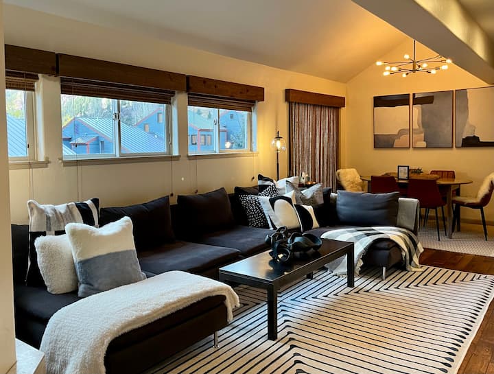 In-town Telluride 3br | Walk To Gondola & Main St - Silverton, CO