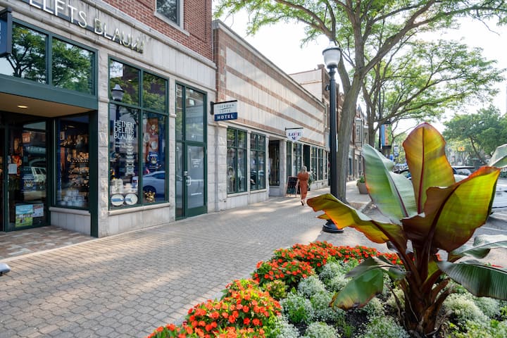 Modern Condo Downtown Holland: The Erie - Holland, MI