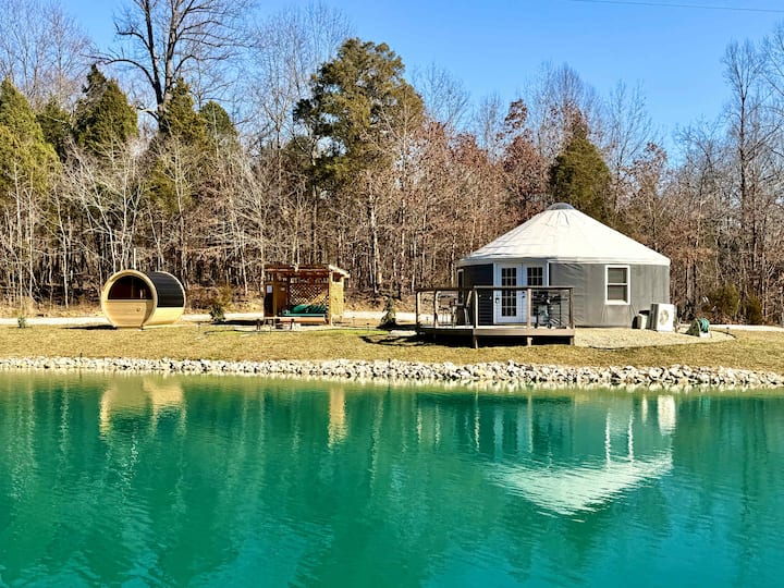 Luxury Yurt W/pond, Sauna, Fire-pit, Stars, & More - French Lick, IN