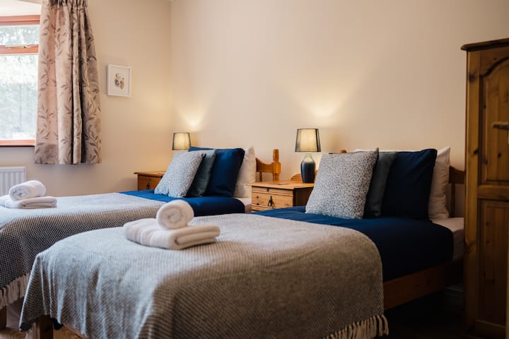 Beautiful 3 Bedroom Home In Worcestershire - Worcester, UK
