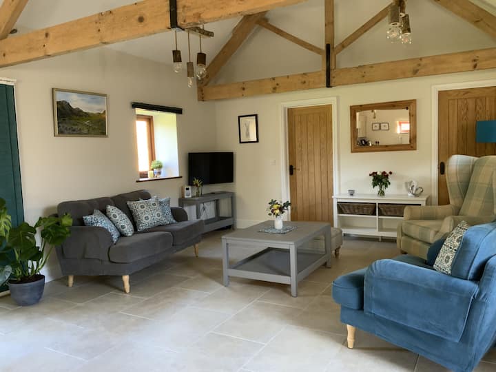 Sparham Hall Farm - Apple Room - Norfolk