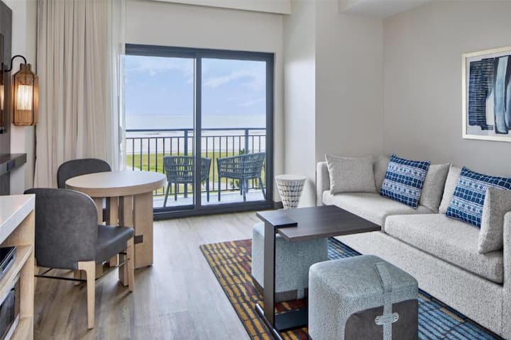 Suite W/ Gulf View + Rooftop Bar & Pool&restaurant - Gulf Shores, AL