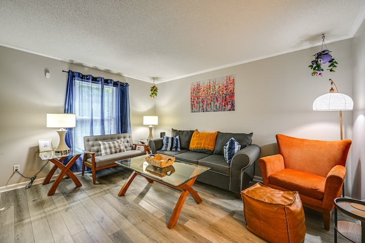 < 2 Mi To Ecu & Medical District: Retreat W/ Patio - Greenville, NC