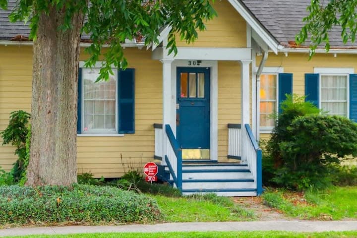 4br Downtown Lafayette - Sleeps 10 - Garden & Free - Lafayette, LA