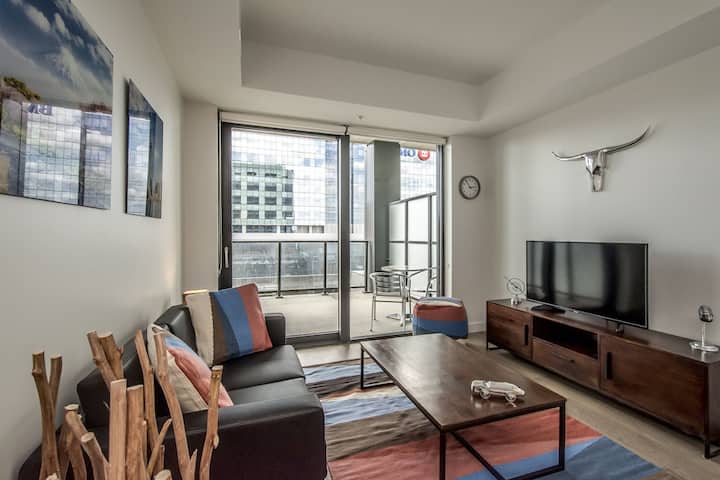 Luxe 1br Apt With Pool, Gym And On-site Theater - Nova Scotia