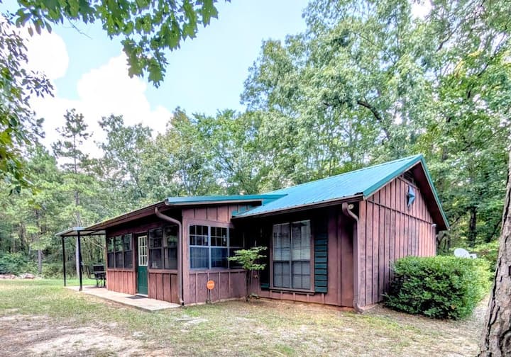 Secluded Forest Retreat On 16.5 Acres! - Mena, AR