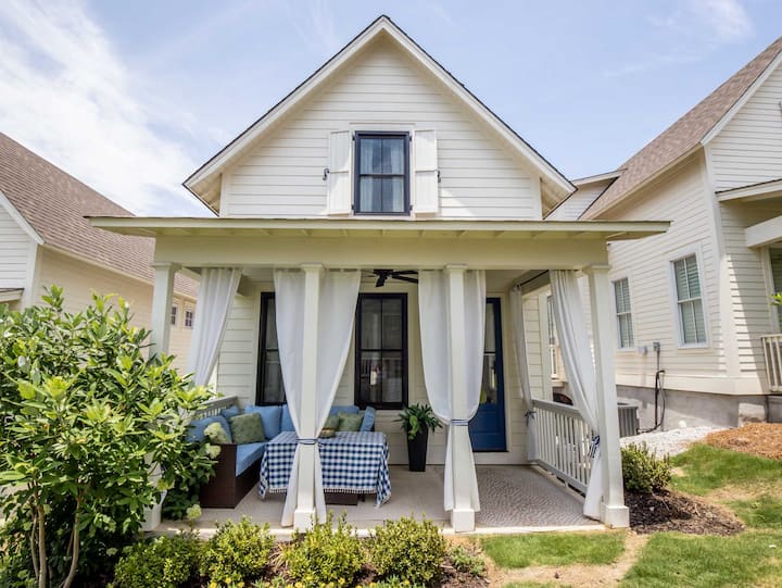 Peace Love & Rebels By Apex Short Term Stays - Oxford, MS