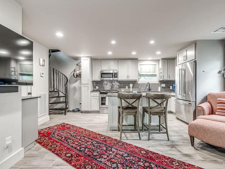 Cozy 1-bedroom Retreat In Tulsa - Osage Casino - Sand Springs