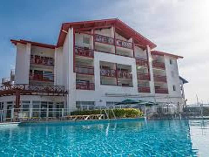 Charmant Studio Avec Piscine à Hendaye - 온다리비아