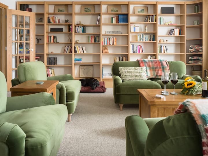 Central Keswick 3 Bed Apartment + Private Parking - Keswick