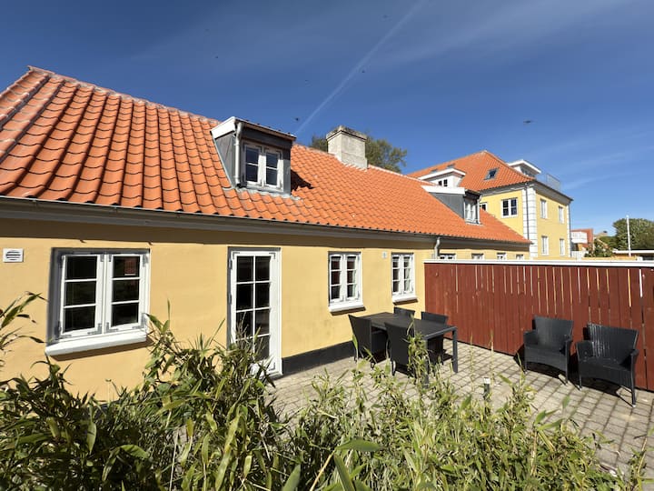 Very Close To The Harbor, Beach And City 020012 - Skagen