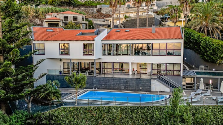 Casa Crerital - By Wehost - 馬德拉