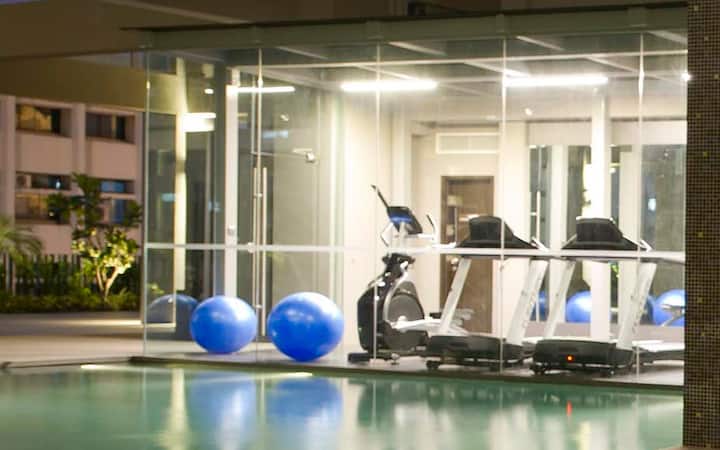 Deluxe Triple Room In Modern Hotel Near Downtown - Singapore