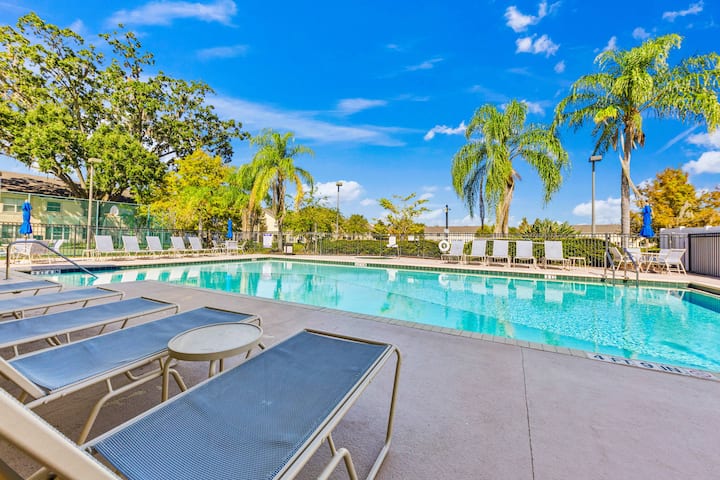 Theatre * Pool * Near Parks! - Kissimmee, FL