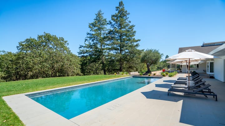 Honey Farm Retreat In Healdsburg - Geyserville, CA