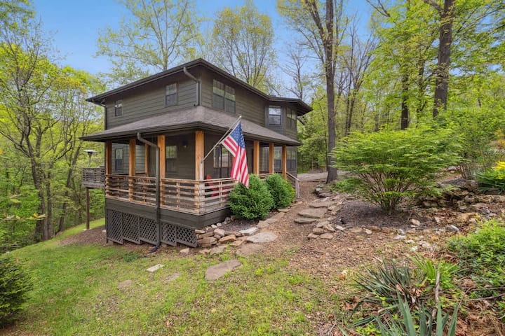 The Gravity Getaway, It's All Downhill From Here. - Bella Vista, AR