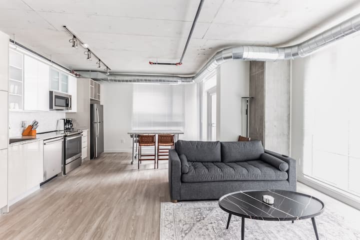 10 Brand New Combined Apartments With City Views - 克里夫蘭