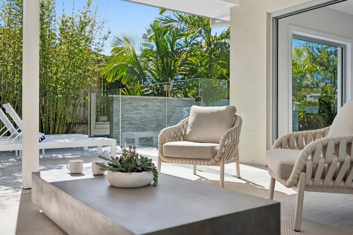 Gerald's Break Away - Style And Luxury With Pool - Coffs Harbour