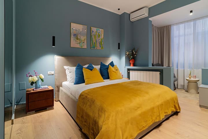 Modern 1br Near Universitate – Designer Escape - Bukarest