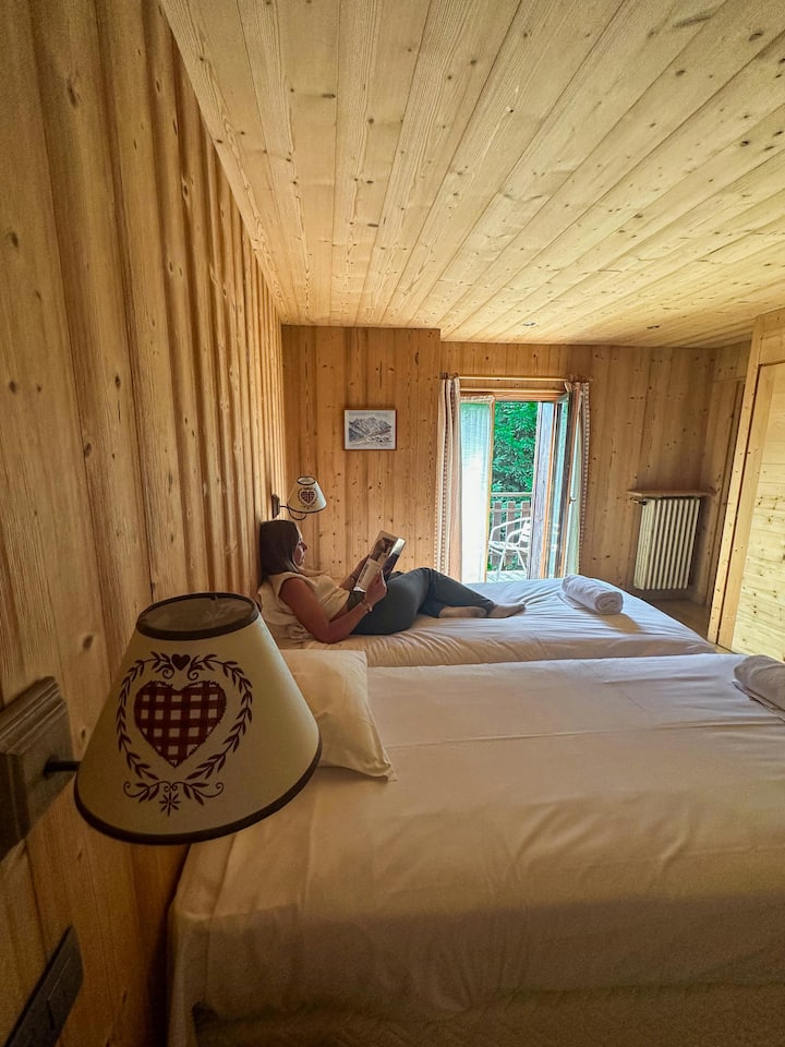 L'arveyron Open House - Twin Room - Chamonix-Mont-Blanc