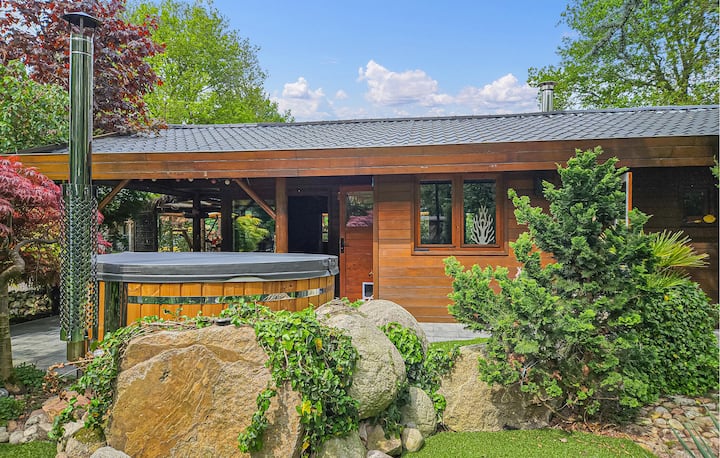 3 Bedroom Amazing Home In Erm - Drenthe