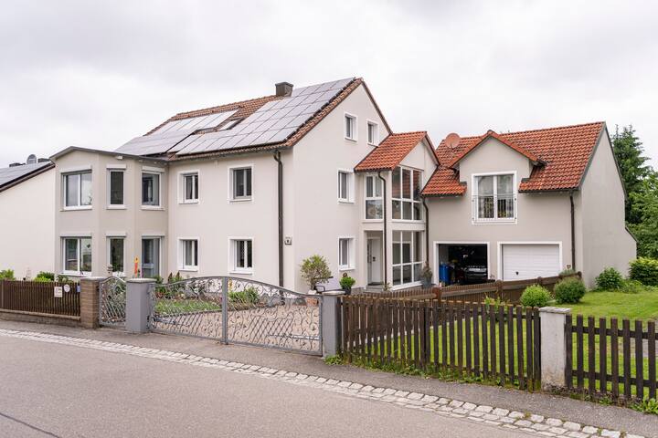 Ferienwohnung 56qm Im Dachgeschoss (Putzer) - Moosbach