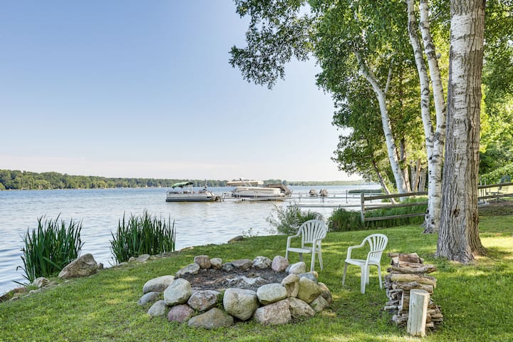 Waterfront Home On Duck Lake: 8 Mi To State Park! - Interlochen, MI