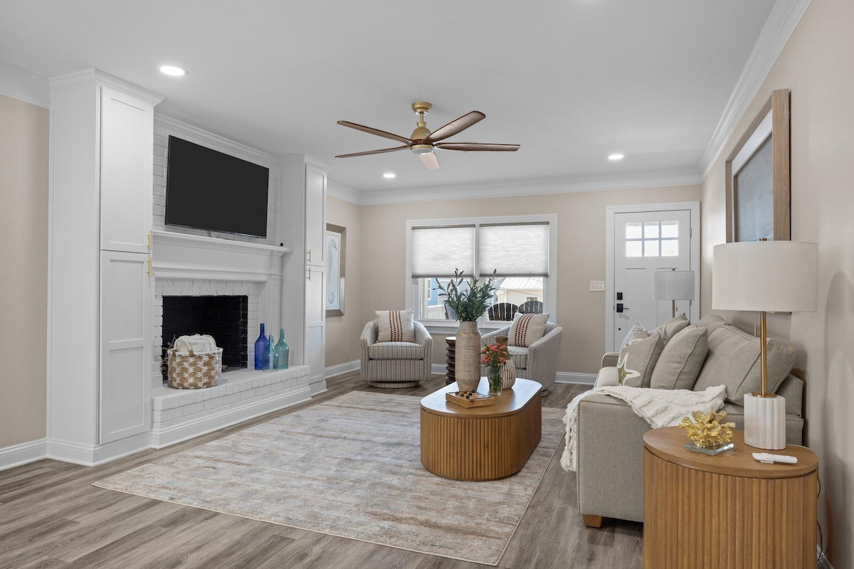 Buddy's Sandcastle, upscale beach destination with - Airbnb