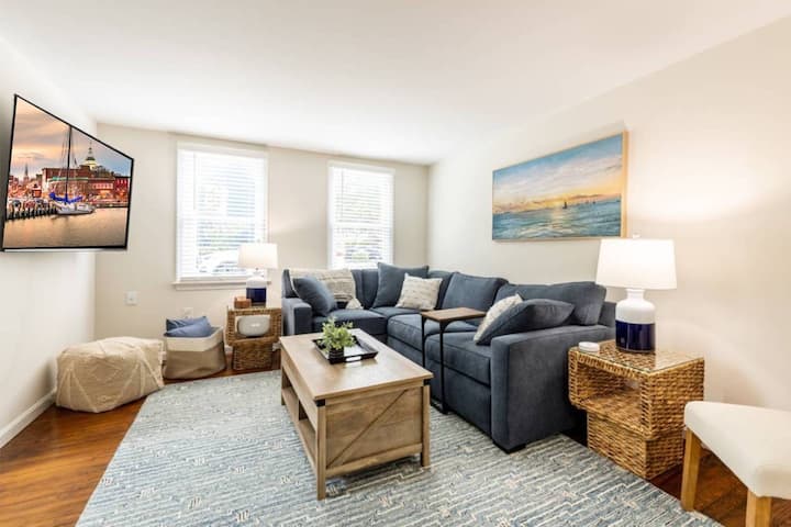 2 Blocks To Main St From Boutique Historic Home - Annapolis, MD