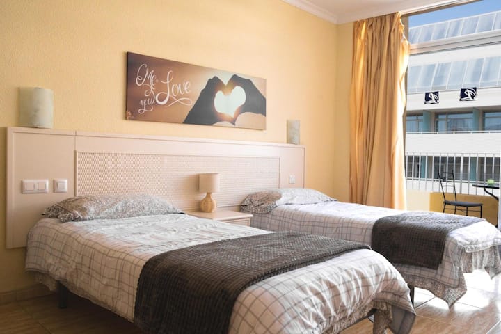 Increble Atico En Playa Martianez - Santa Úrsula