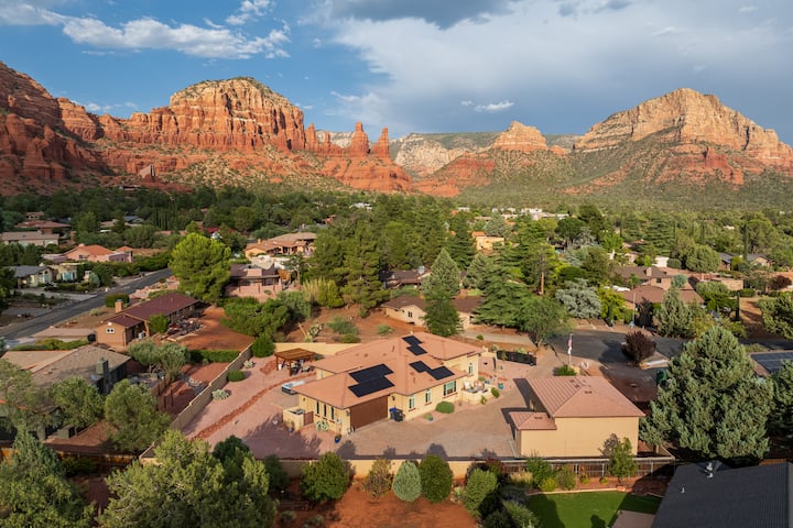 Vista Sol - Private, Hot Tub, Outdoor Living - Sedona, AZ