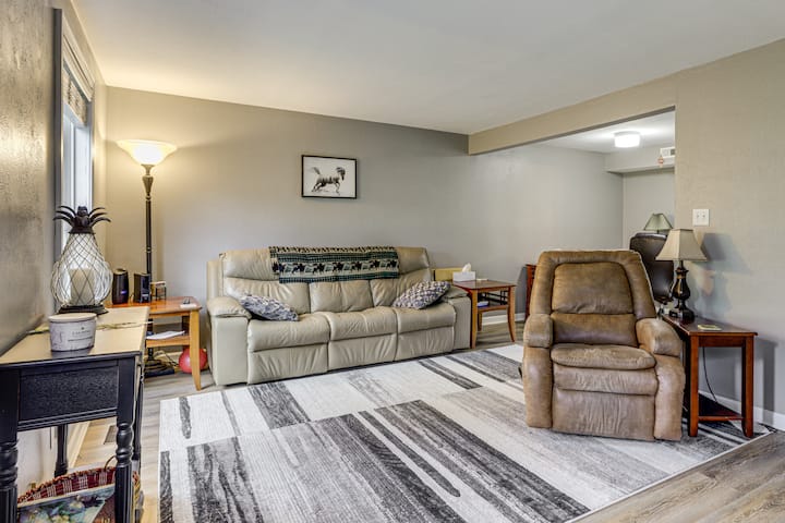 Townhome 10 Mi To Wpafb & Dayton! - Beavercreek, OH