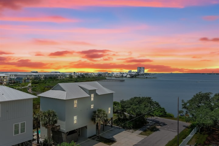 6bd / Sleeps 21/ Waterfront / Private Pool - Gulf Shores, AL