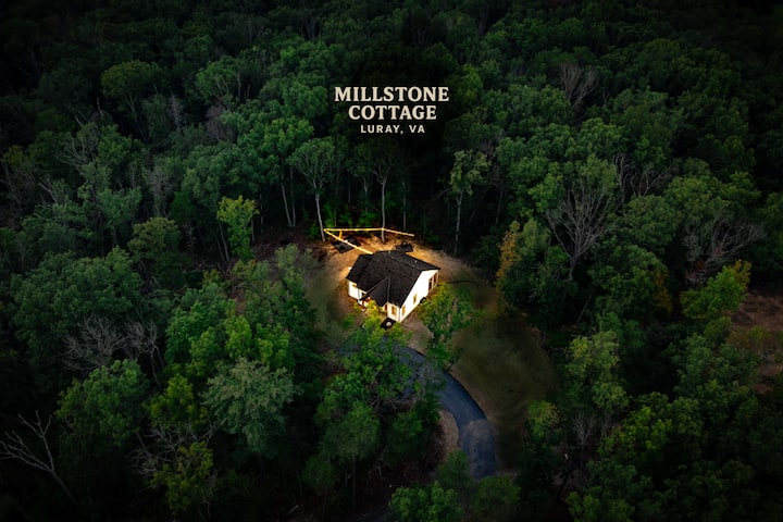 Millstone Cottage | Ev Charger, King Bed, Luxury - Luray, VA