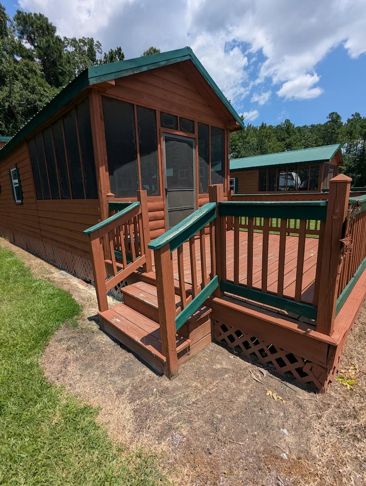 Charming 1 Bedroom Lake Retreat - Stay A Month! - South Carolina