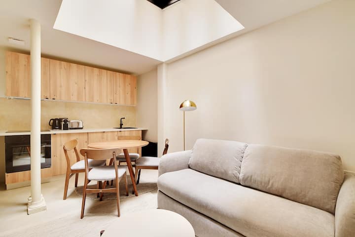 Un Paisible 2-ch - Montparnasse - Gare Montparnasse - Paris