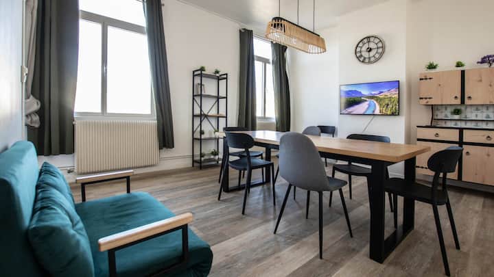 Douai 4 Chambres Place D’armes – 3e éTage - Nord